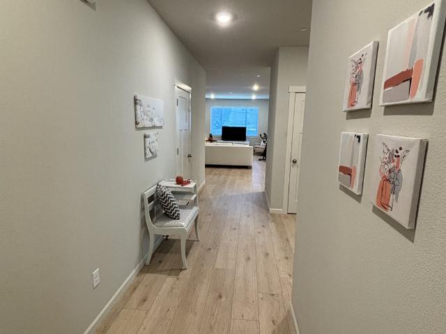 2832 S 7TH WAY