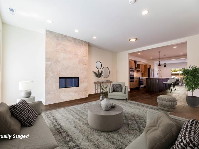 2832 w wilcox street
