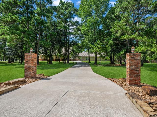 28333 Timber Oaks Court