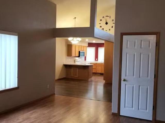 2833 Monarch Lane 1 2833 Monarch Ln #1