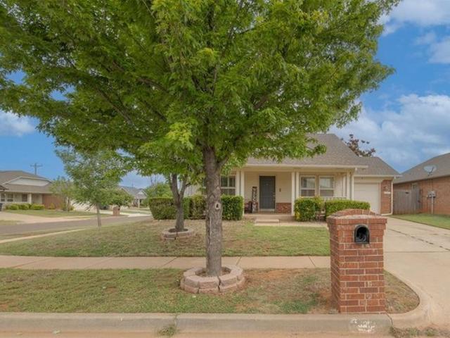 2833 NW 186th St, Edmond, OK 73012