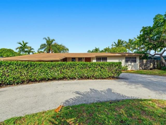 2833 NE 35th St, Lighthouse Point, FL 33064
