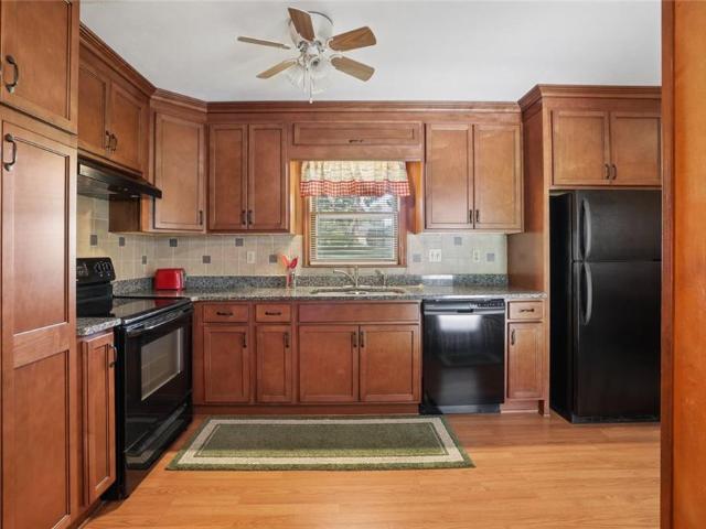 2833 Crabapple Circle