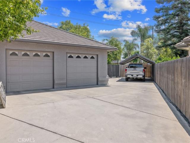 2833 E Laura Court