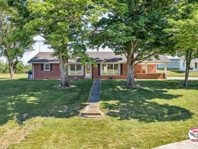 2833 Gainesboro Grade, Cookeville, TN 38501