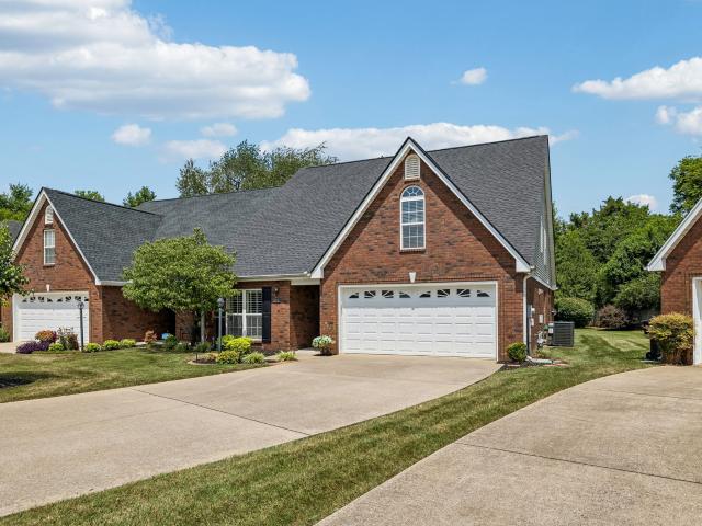 2833 Stonehedge Dr
