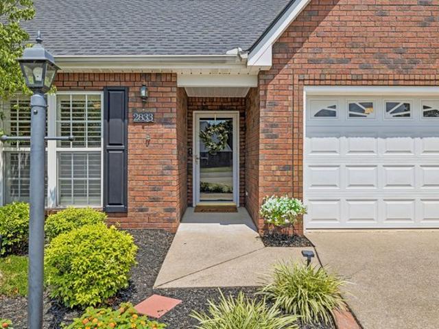2833 Stonehedge Dr, Murfreesboro, TN 37128
