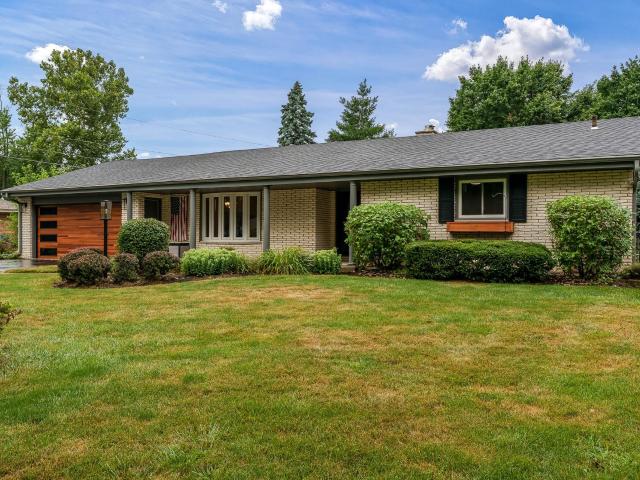 2833 Windamere Way