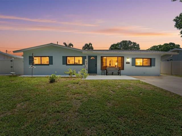 2833 56th Ln N, Saint Petersburg, FL 33710