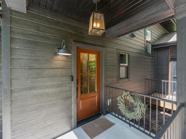 283 Alcan Drive
