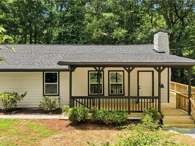 283 Ash Circle