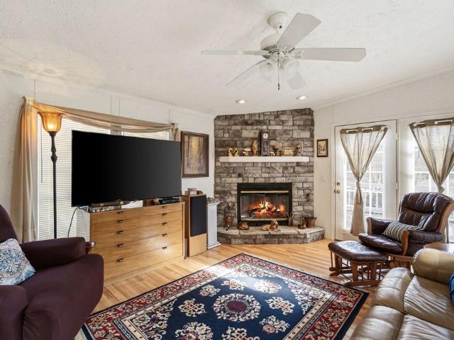 283 Bobcat Lane