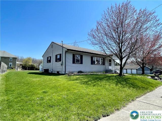 283 Broad St, Bath, PA 18014 | MLS #774918 | Compass