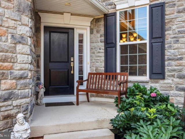 283 Hopewell Drive