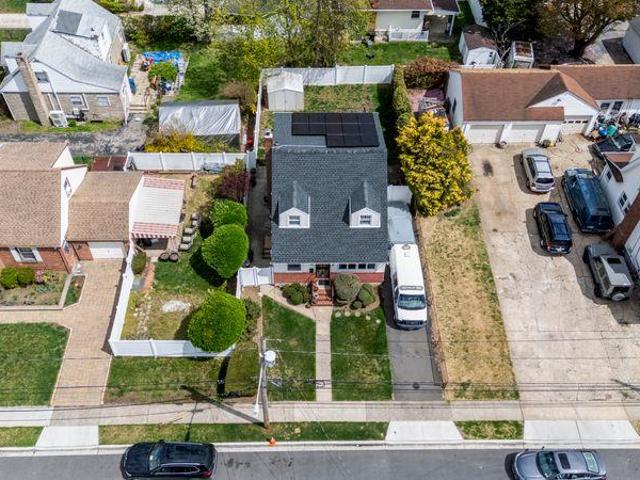 283 Hawthorne Avenue