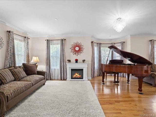 283 Harrison Avenue