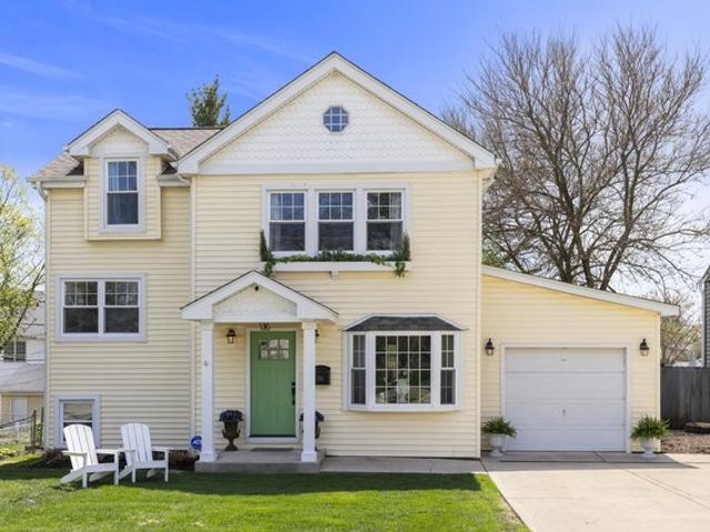 283 Hillside Ave, Glen Ellyn, IL 60137