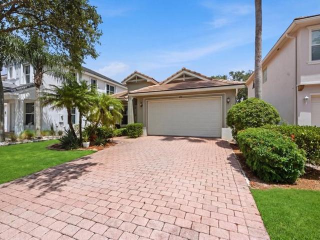 283 Mulberry Grove Rd, West Palm Beach, FL 33411