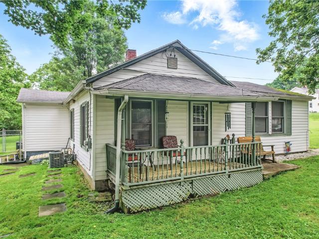 283 S 5th St