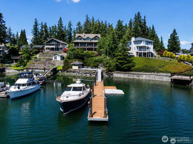 283 Shorewood Ct