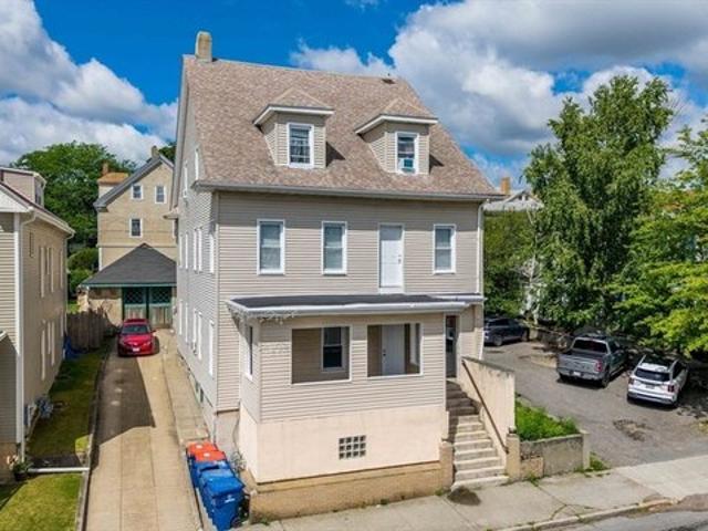 283 Pleasant St, New Bedford, MA 02740