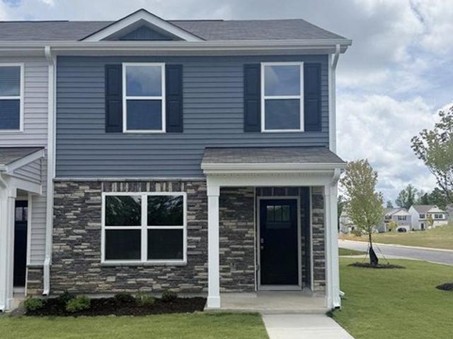 283 Rusling Leaf Dr, Fuquay Varina, NC 27526