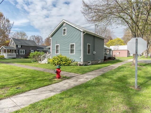 283 W Joseph Street