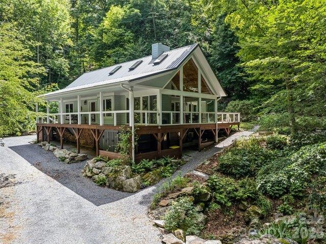 283 The High Rd, Waynesville, NC 28786