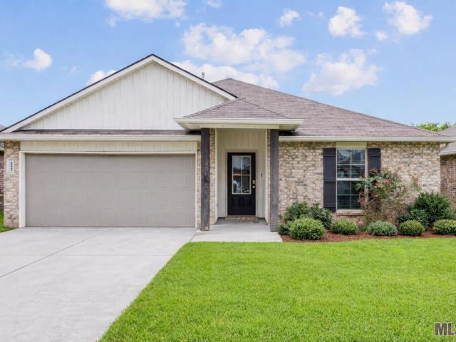 28445 Evangeline Ln, Albany, LA 70711 | MLS #BR2026006 | Compass