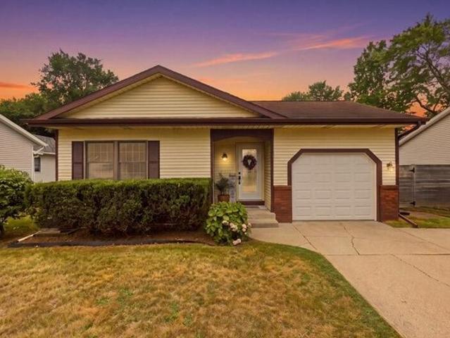 2844 Beechridge Dr, Hudsonville, MI 49426