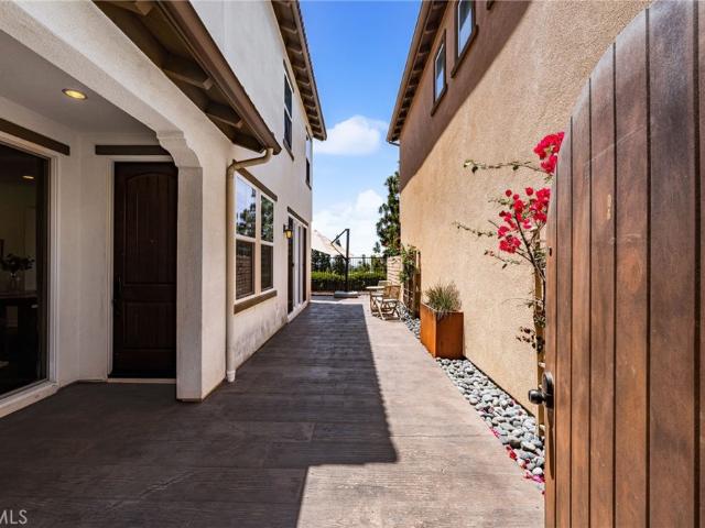 2844 E Coalinga Drive
