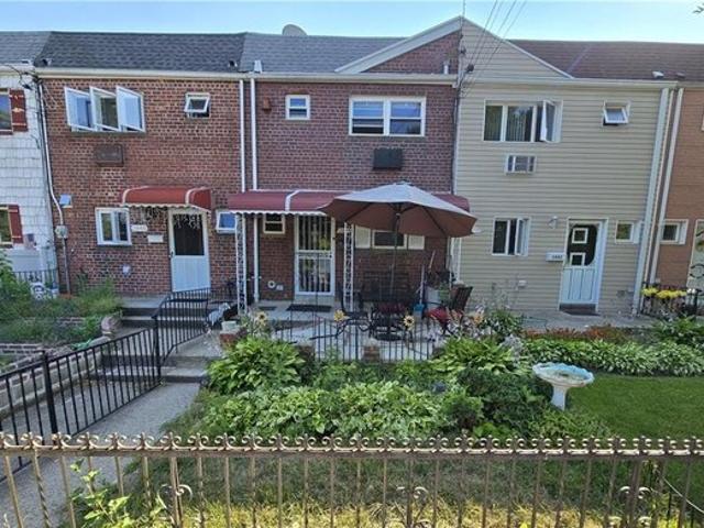 2844 Gerritsen Ave, Brooklyn, NY 11229