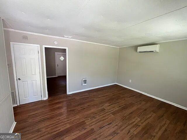 2844 Shamrock Lane