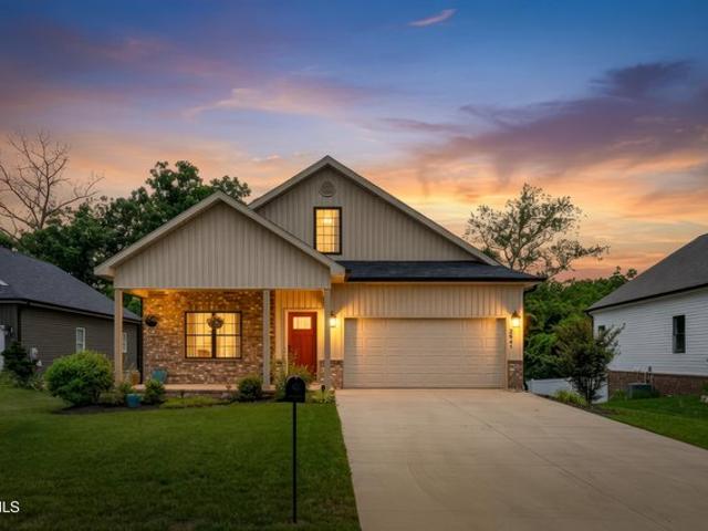 2845 McCoy St, Kingsport, TN 37664
