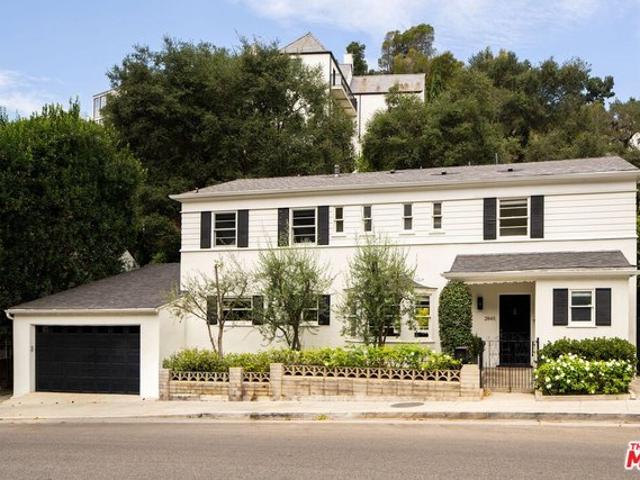 2845 N Beachwood Dr, Los Angeles, CA 90068