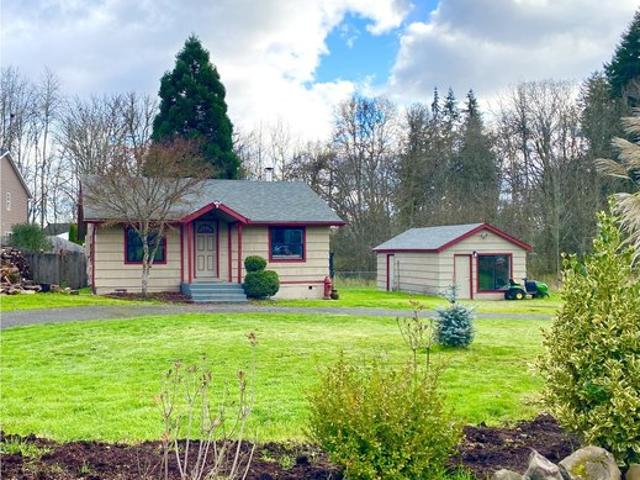 2845 Columbia Blvd, Saint Helens, OR 97051