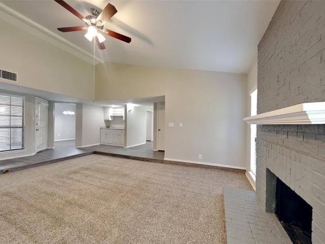 2845 London Lane