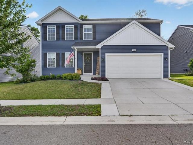 2845 Sycamore River Dr, Handy Township, MI 48836
