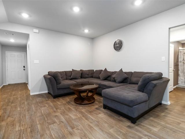 2845 Wolfcreek, New Braunfels, TX 78130 | MLS #7834 | Compass