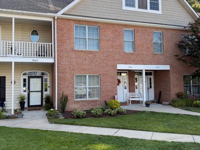 28461 Pinehurst Circle