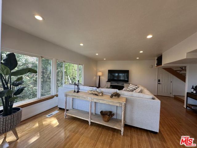 2846 Angelo Dr, Los Angeles, CA 90077 | MLS #26667