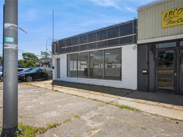 2846 Sunrise Highway