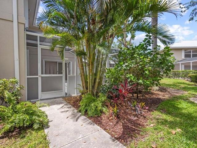 2846 SW Lakemont Pl, Palm City, FL 34990