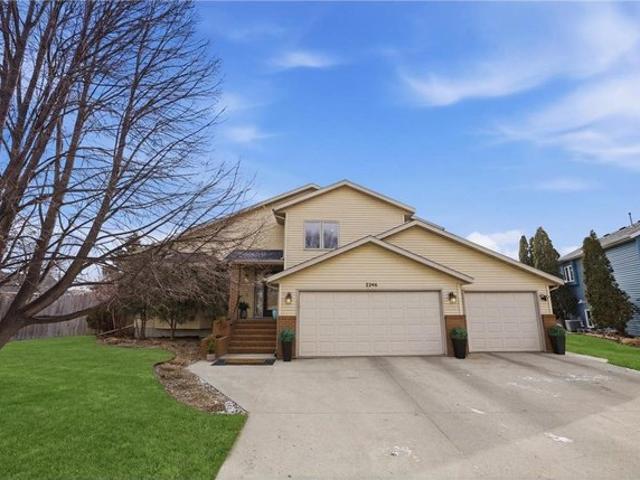 2846 33rd St S, Fargo, ND 58103