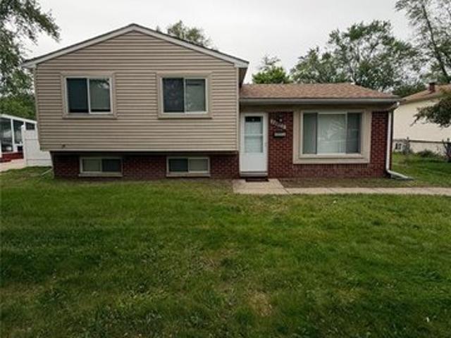 28472 Greenview St, Romulus, MI 48174