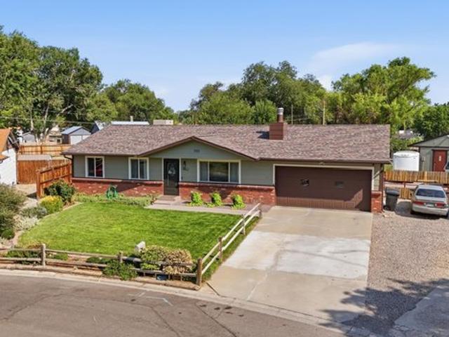 2847 Newport Cir, Grand Junction, CO 81503