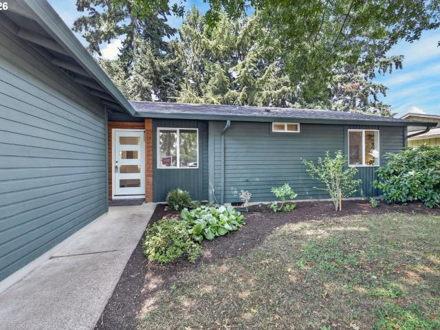 2847 se lonny ct