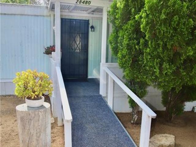 28480 Red Gum Dr, Lake Elsinore, CA 92532