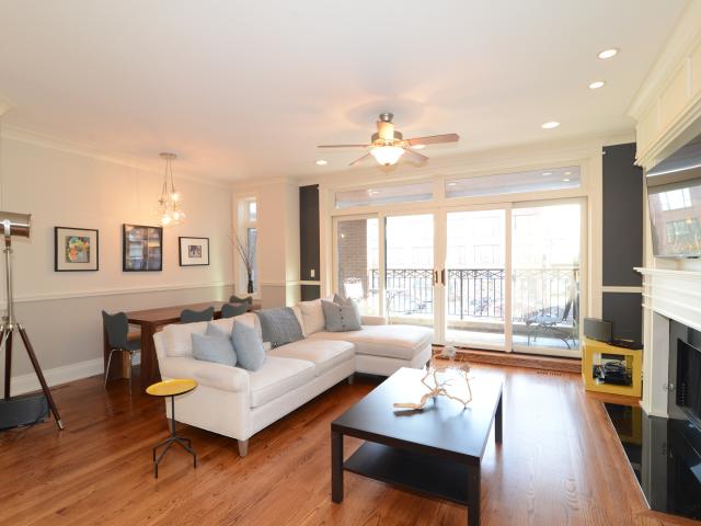 2848 N Sheffield Avenue # 2S