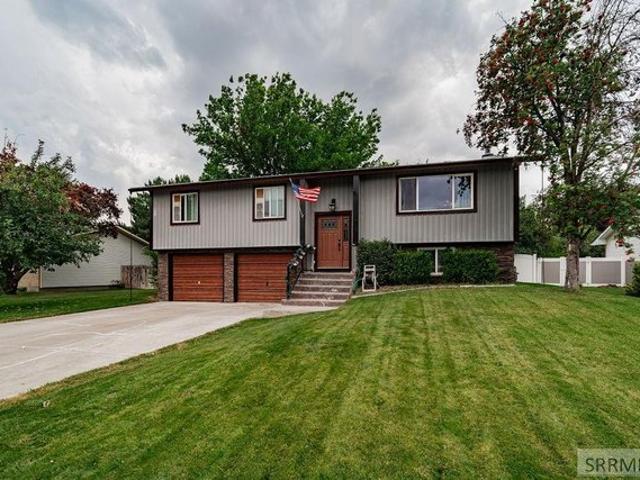 2848 Disney Dr, Idaho Falls, ID 83404